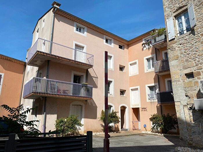 Appartement à louer - Aubenas, Centre-ville - 3 pièces - 2 chambres
