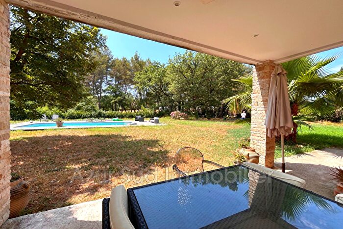 Maison à vendre - Mougins, Saint-Martin, Jylloue - 6 pièces - 4 chambres