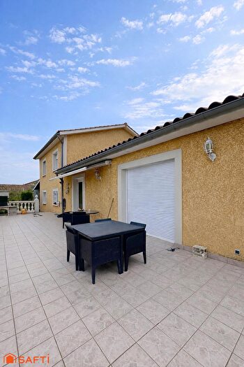 Maison à vendre - Le Péage-de-Roussillon - 8 pièces - 6 chambres