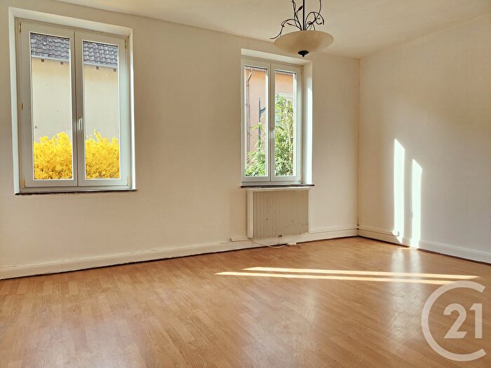 Maisons à vendre et appartements à louer - 3