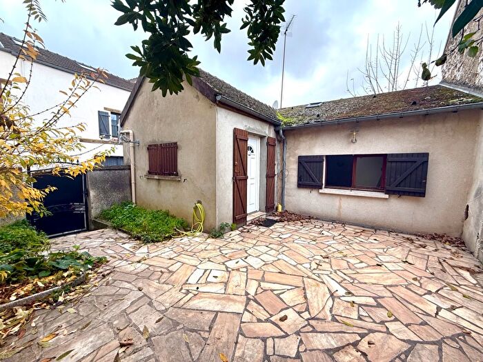 Maison à vendre - Mantes-la-Jolie, Gassicourt - 2 pièces - 1 chambre