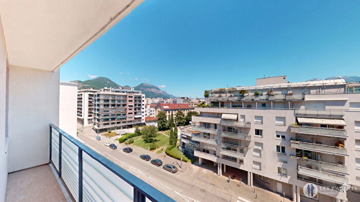 Appartement 4 pièces à Grenoble, La Capuche, Grands Boulevards, à vendre