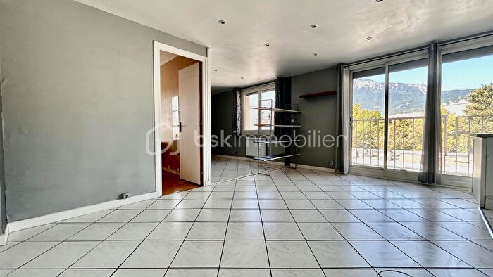 Appartement 2 pièces à Grenoble, Alliés, Alpins, à vendre
