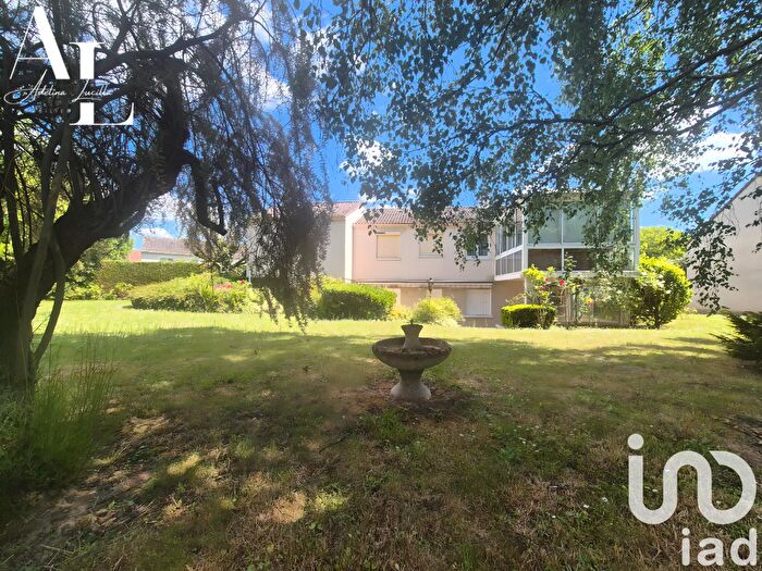 Maison à vendre - Saint-Germain-Laxis - 8 pièces - 5 chambres