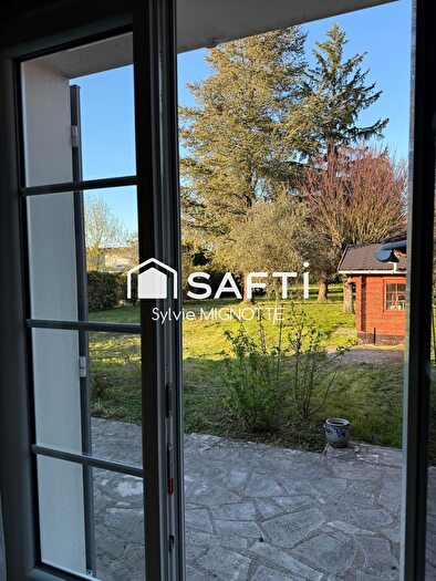 Maison à vendre - Surgères - 6 pièces - 4 chambres