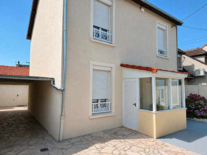 Maison 4 pièces à vendre - Sevran, Montceleux, Pont-Blanc