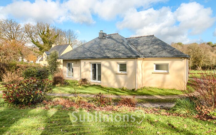 Maison à vendre - Pluvigner - 5 pièces - 3 chambres