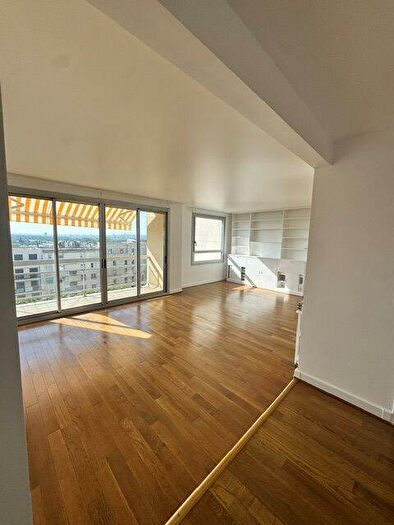 Appartement 3 pièces à louer à République, Suresnes