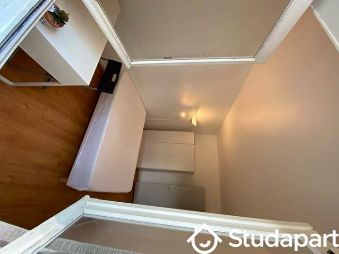Appartement 1 pièce à louer à Bourgogne, Les Ulis