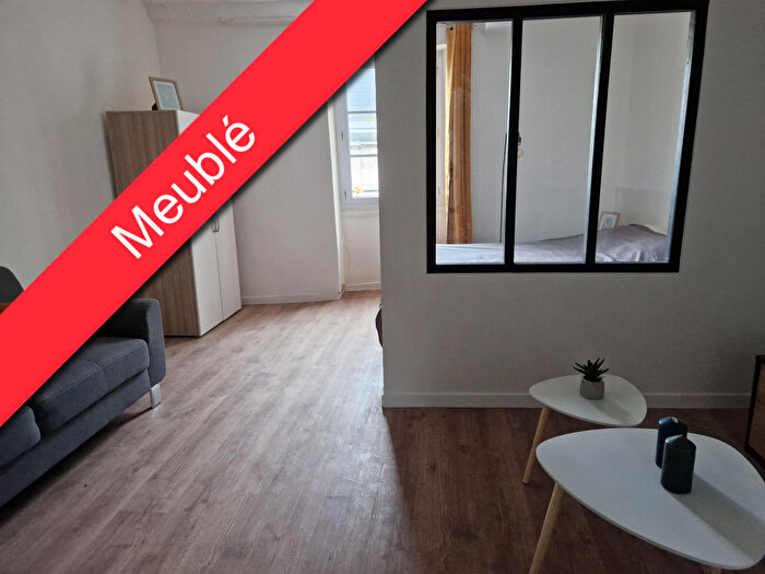 Appartement à louer - Angers, Doutre, Saint-Jacques - 1 pièce