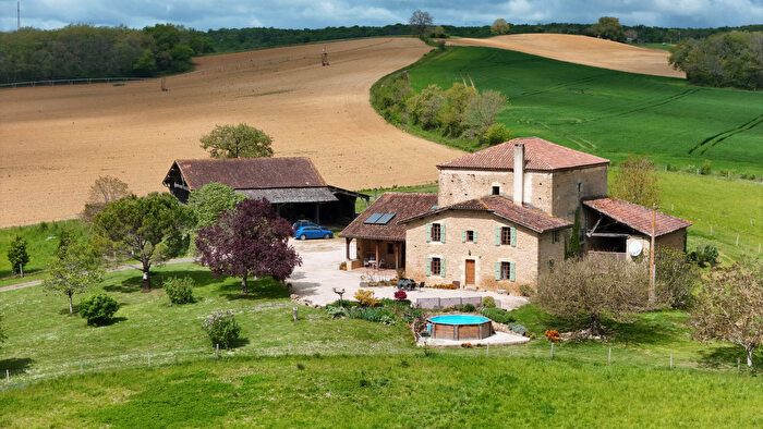 Maison à vendre - Castelnau-dAnglès - 13 pièces - 6 chambres