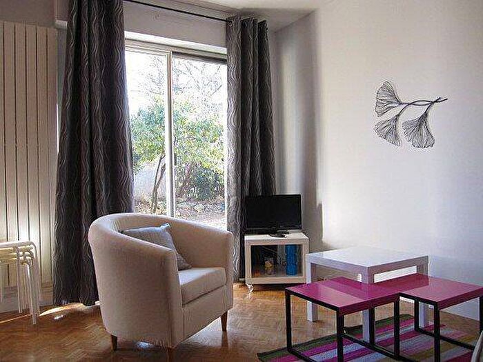 Le Centre, Maisons-Alfort : Appartement 1 pièce à louer