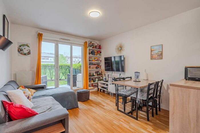 Appartement à vendre - Montévrain - 2 pièces - 1 chambre