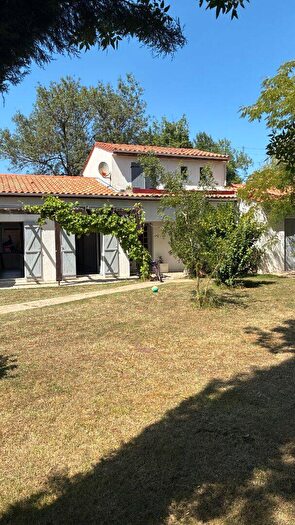 Maison 6 pièces à louer à La Fenetre, Saintes