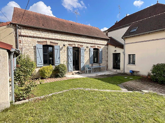 Maison à vendre - Sainte-Savine - 6 pièces - 3 chambres