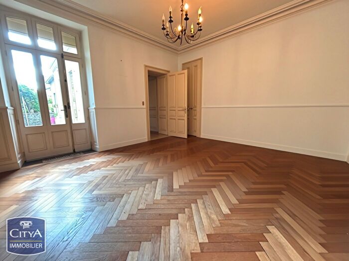 Maison à vendre - Le Mans, Washington - 7 pièces - 5 chambres