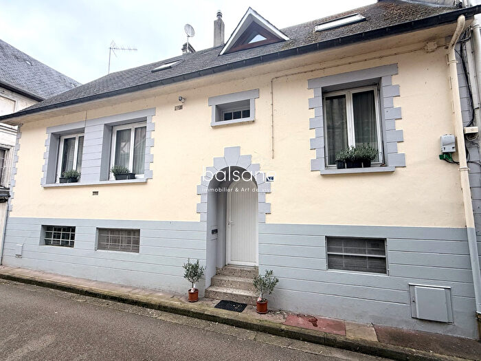 Appartement 5 pièces à La Bouille, à vendre