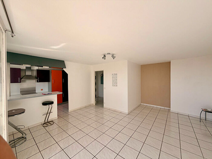 Appartement 3 pièces à vendre à Combs-la-Ville, Prévert