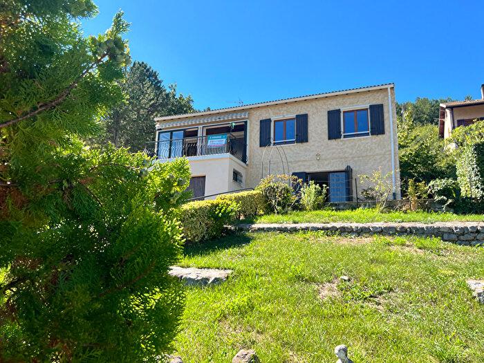 Maison 6 pièces à vendre à Serres