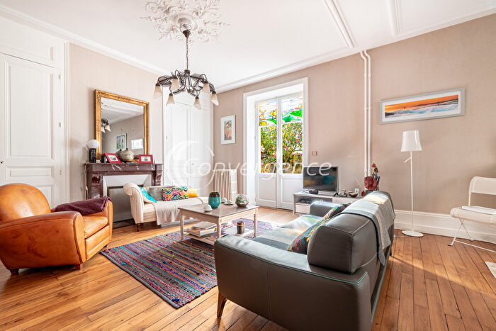 Maison à vendre - Limoges, Centre-ville, Hôtel de Ville, Emailleurs - 5 pièces - 4 chambres