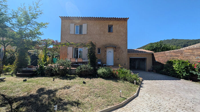 Maison 4 pièces à Puget-Ville, à vendre