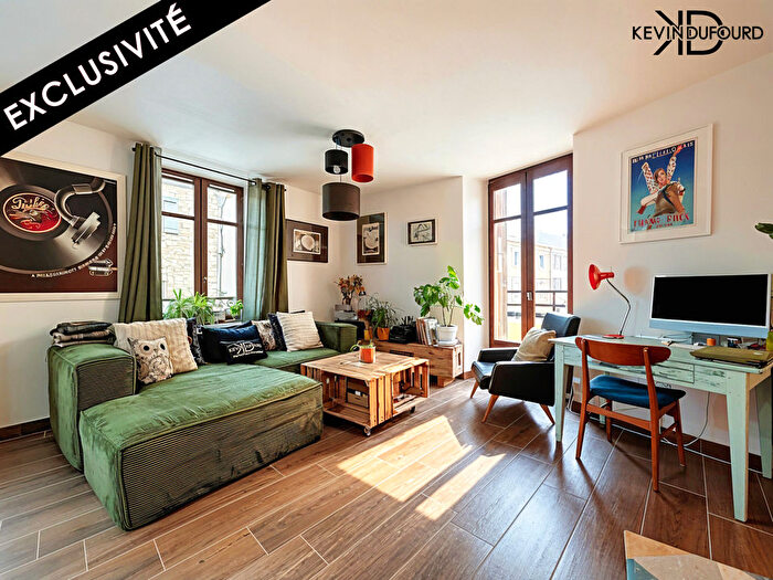 Appartement à vendre - Aubenas, Centre-ville - 3 pièces - 2 chambres