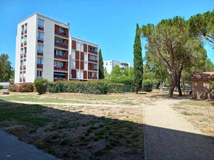 Appartement à louer - Saint Lambert, Fréjus - 2 pièces - 1 chambre