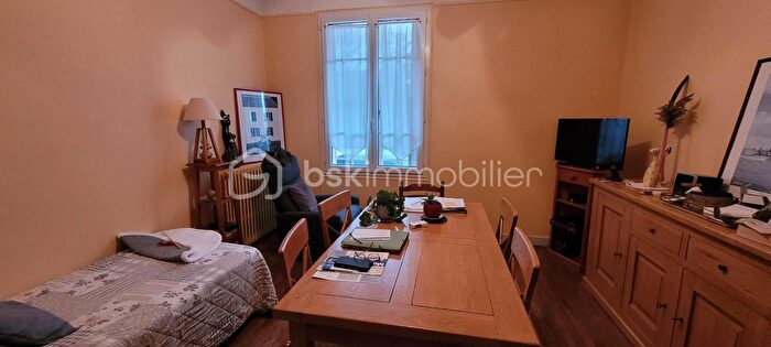 Appartement à vendre - Montereau-Fault-Yonne, Ville basse - 4 pièces - 2 chambres