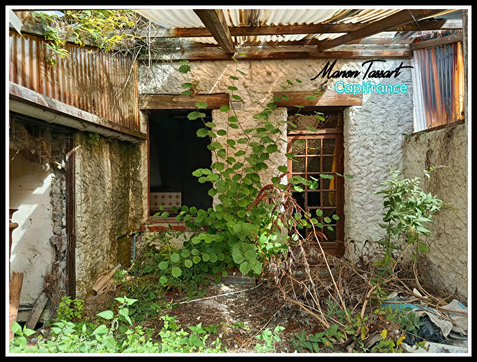 Maison 2 pièces à Saint-Amand-les-Eaux, Saubois, Moulin Blanc, La Bruyère, à vendre