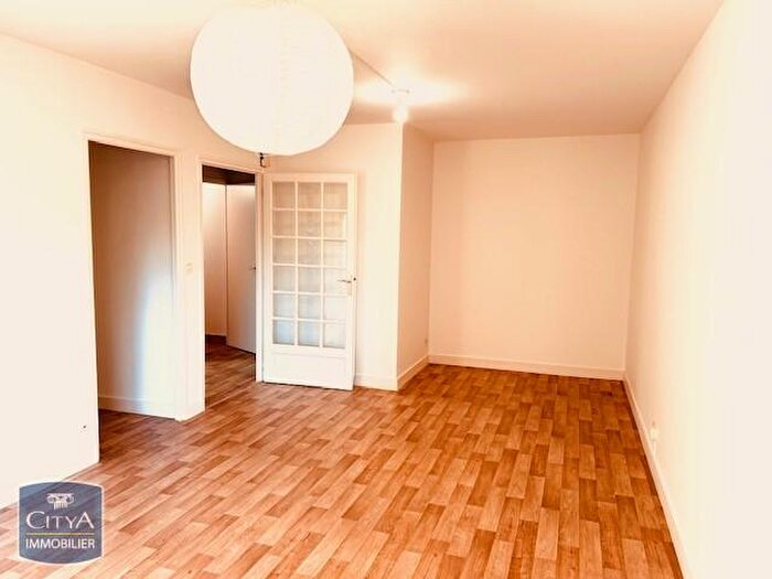 Appartement à louer - Bagneux, Saint-Hilaire - 2 pièces - 1 chambre