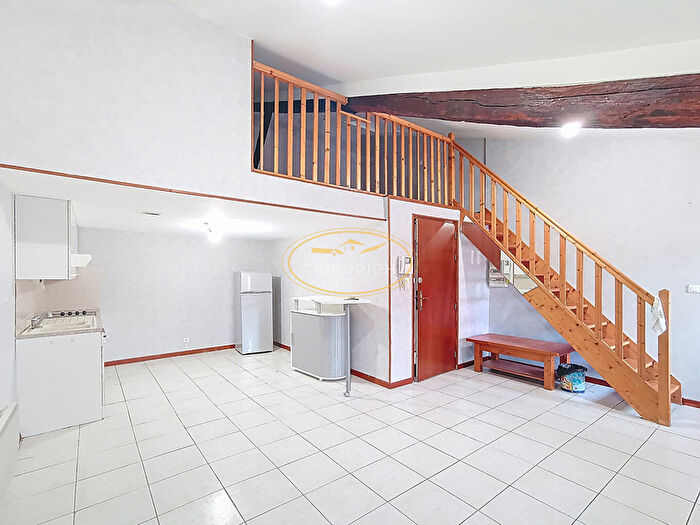 Ligny-en-Barrois : Appartement 1 pièce à louer