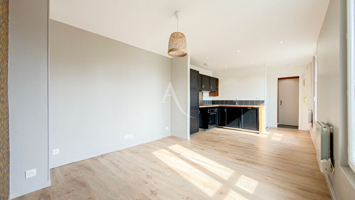 Appartement 2 pièces à Brunoy, Nord, à louer