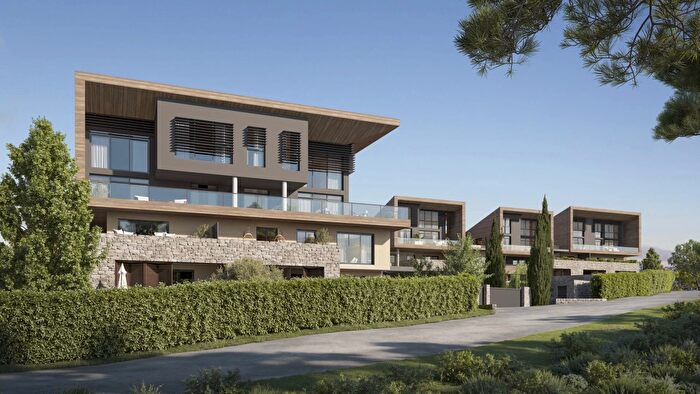 Appartement à vendre - Châteauneuf-Grasse - 3 pièces - 2 chambres