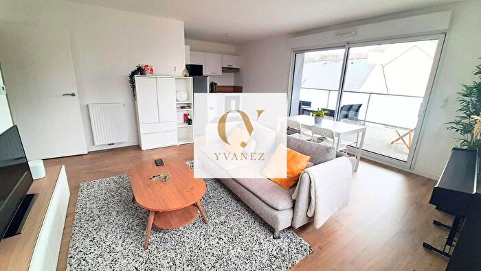 Appartement à louer - Noyal-Châtillon-sur-Seiche - 3 pièces - 2 chambres