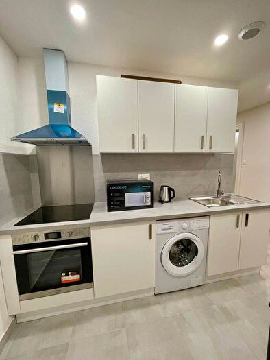 Appartement à louer - Orangerie Est, Strasbourg - 4 pièces - 4 chambres