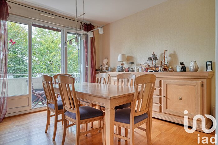 Appartement à vendre - Montmorency, Bas Montmorency - 4 pièces - 2 chambres