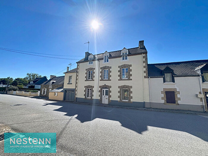 Maison 7 pièces à Rohan, à vendre