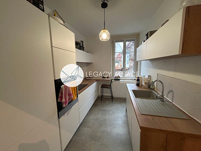 Appartement à louer - Strasbourg, Neudorf, Etoile, Gare, Schluthfeld - 3 pièces - 2 chambres