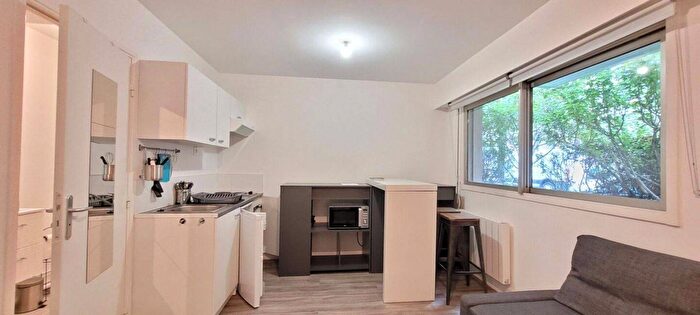 Appartement 1 pièce à louer à Epinettes, Issy-les-Moulineaux