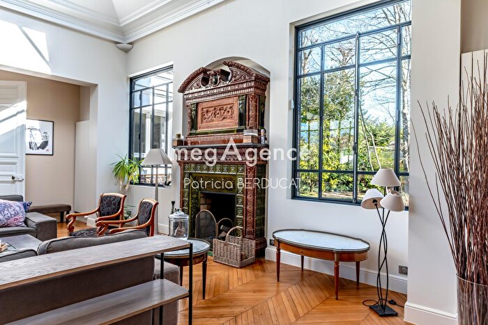 Maison à vendre - Le Perreux-sur-Marne, Thillards - 12 pièces - 6 chambres