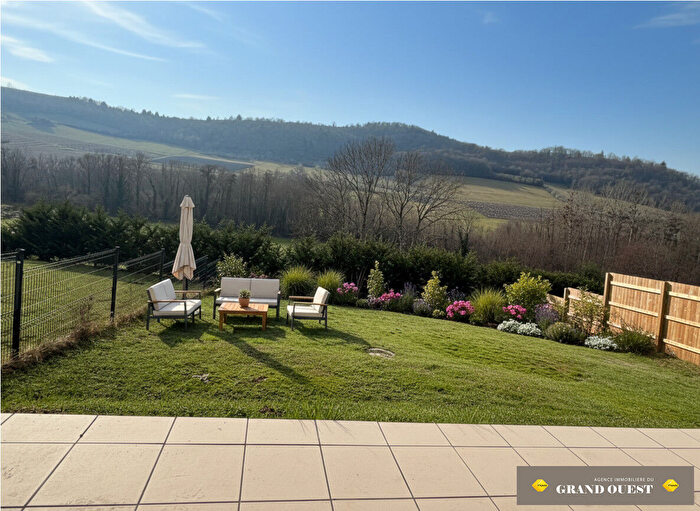 Maison à vendre - Létra - 5 pièces - 4 chambres