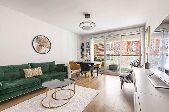 Appartement à louer - Asnières-sur-Seine - 3 pièces - 2 chambres