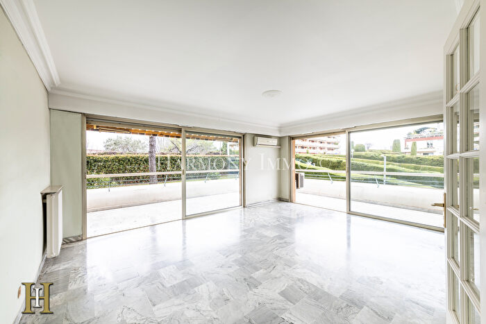 Appartement à vendre - Le Cannet, Rocheville, Colombier, Campelières - 2 pièces - 1 chambre