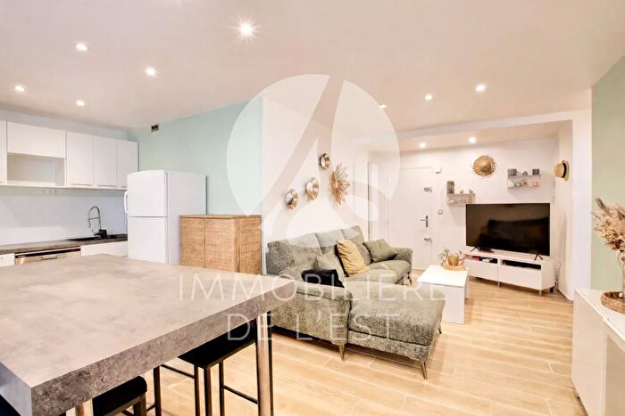 Appartement à vendre - Lyon e , Monplaisir - 3 pièces - 2 chambres