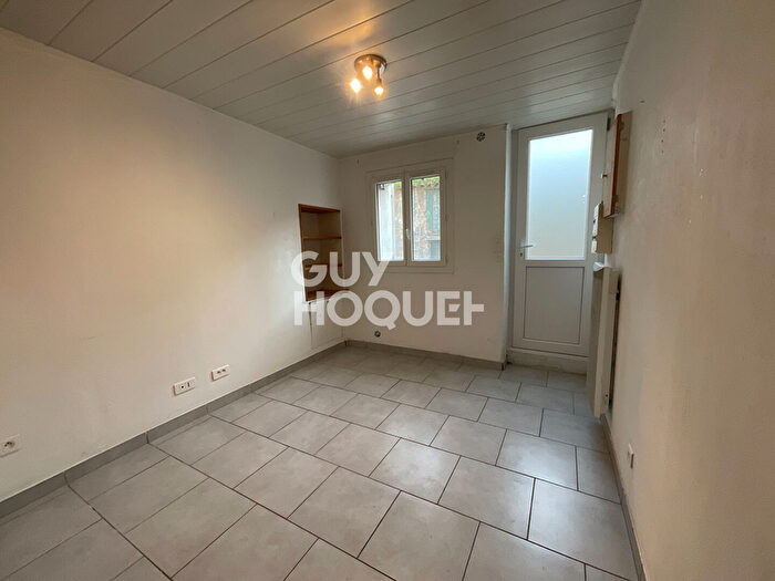Appartement à vendre - Carpentras, Coeur de Ville - 3 pièces - 2 chambres