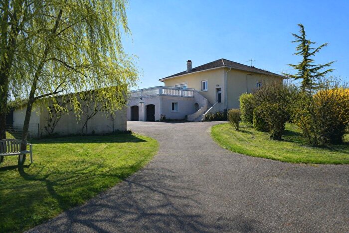 Maison à vendre - Prissé - 12 pièces - 7 chambres