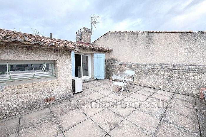 Appartement à louer - Nîmes, Saint-Césaire - 1 pièce