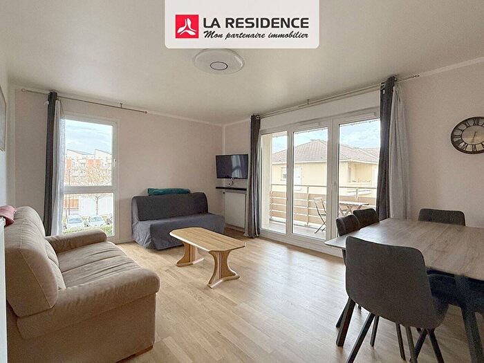 Appartement à louer - Champs de Villars, Achères - 3 pièces - 2 chambres