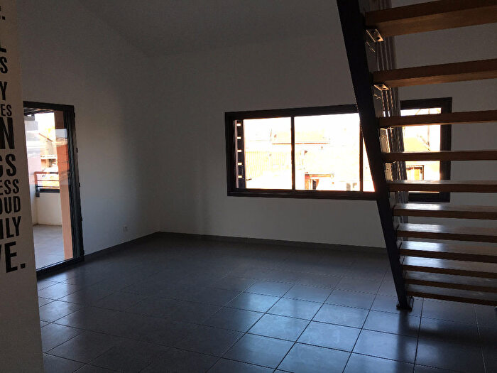 Appartement 4 pièces à louer à Toulouse, Saint-Michel