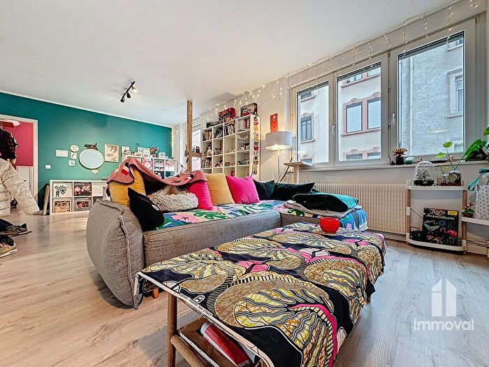 Appartement à vendre - Strasbourg, Neudorf, Saint-Urbain, Landsberg - 3 pièces - 2 chambres